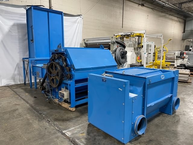 TEMAFA Carding Willow, 1500mm, ~50 hp main, chute and separator.