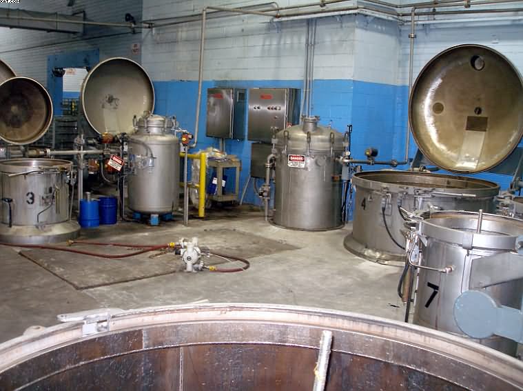 COMPLETE YARN DYE HOUSE Consisting of: