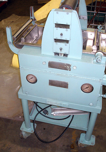 H. W. BUTTERWORTH & SONS 3 roll Padder,