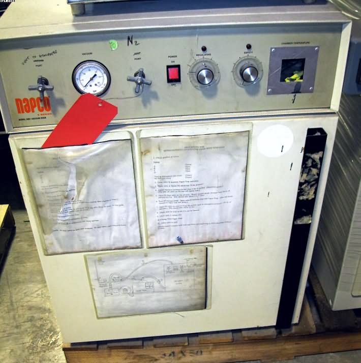 NAPCO SCIENTIFIC COMPANY Vacuum Oven,