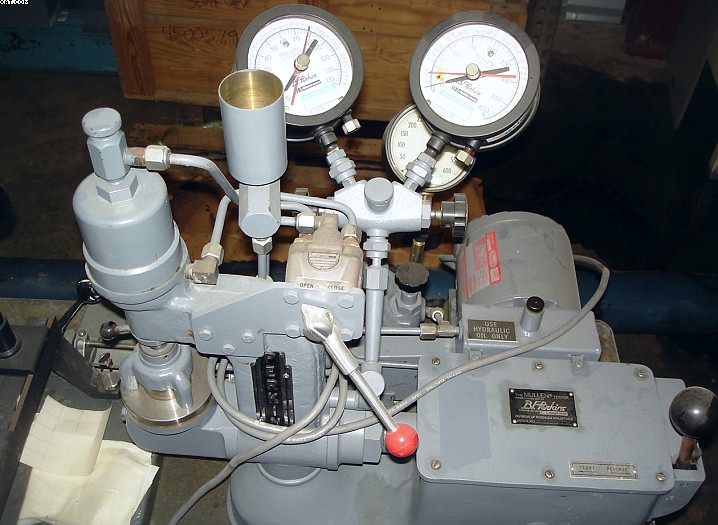 BF PERKINS/MULLEN Hydrostatic Tester, Model HAH,