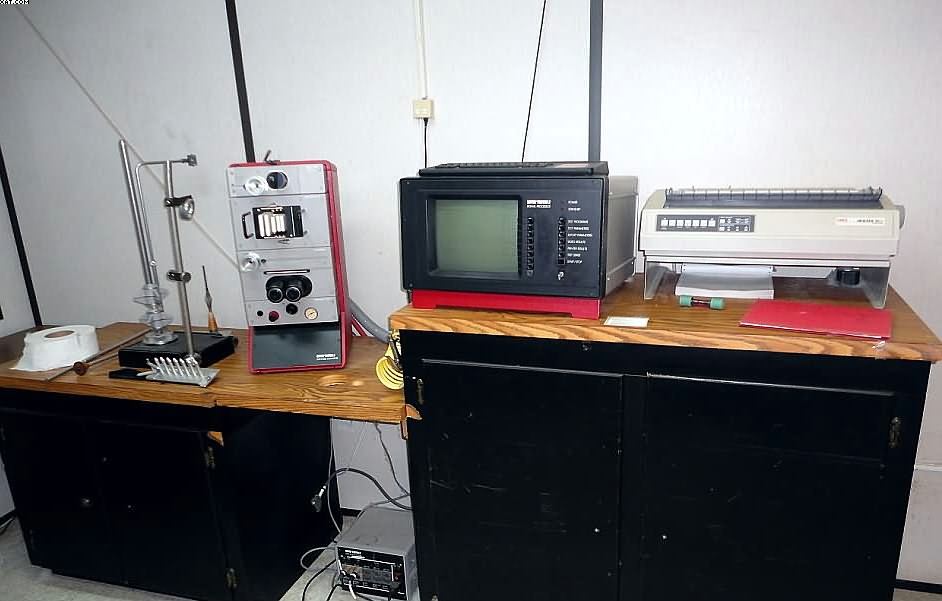 USTER UT3 Tester.