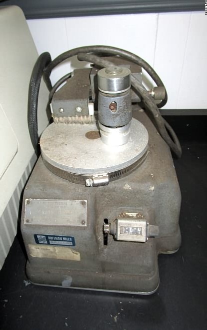 US TESTING Pilling Tester.