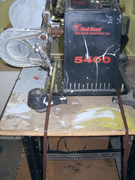 RED DEVIL Model 541002 Paint Can Shaker.