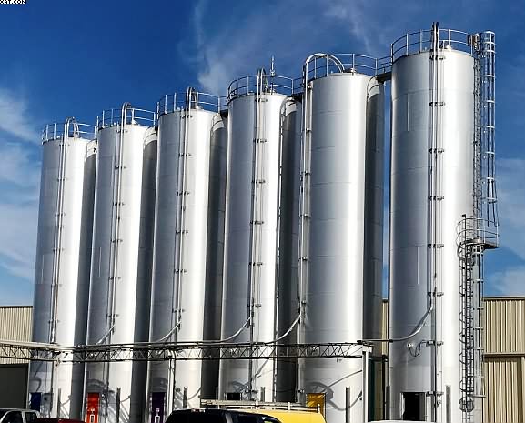 Aluminum Silos, 14' dia x 60', ~7580 CF,