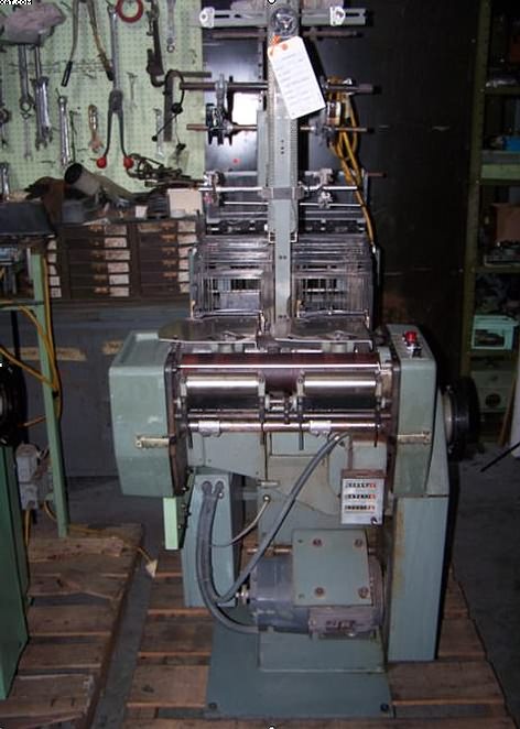 MUELLER Model NFRE 42 Narrow Loom,